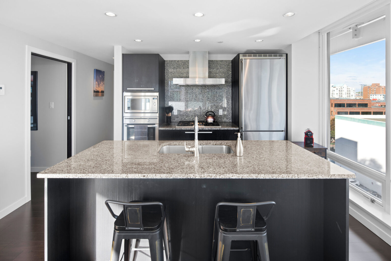 Apartments, Homes, Suites for Rent, Victoria, BC